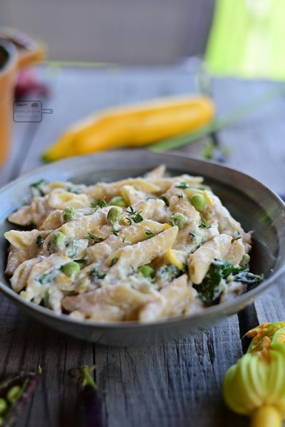Paste într-o oală / one pot pasta - cu ricotta, dovlecel și lămâie