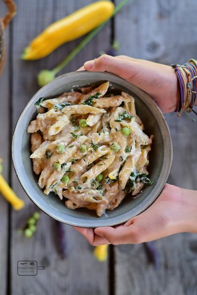 Paste într-o oală / one pot pasta - cu ricotta, dovlecel și lămâie